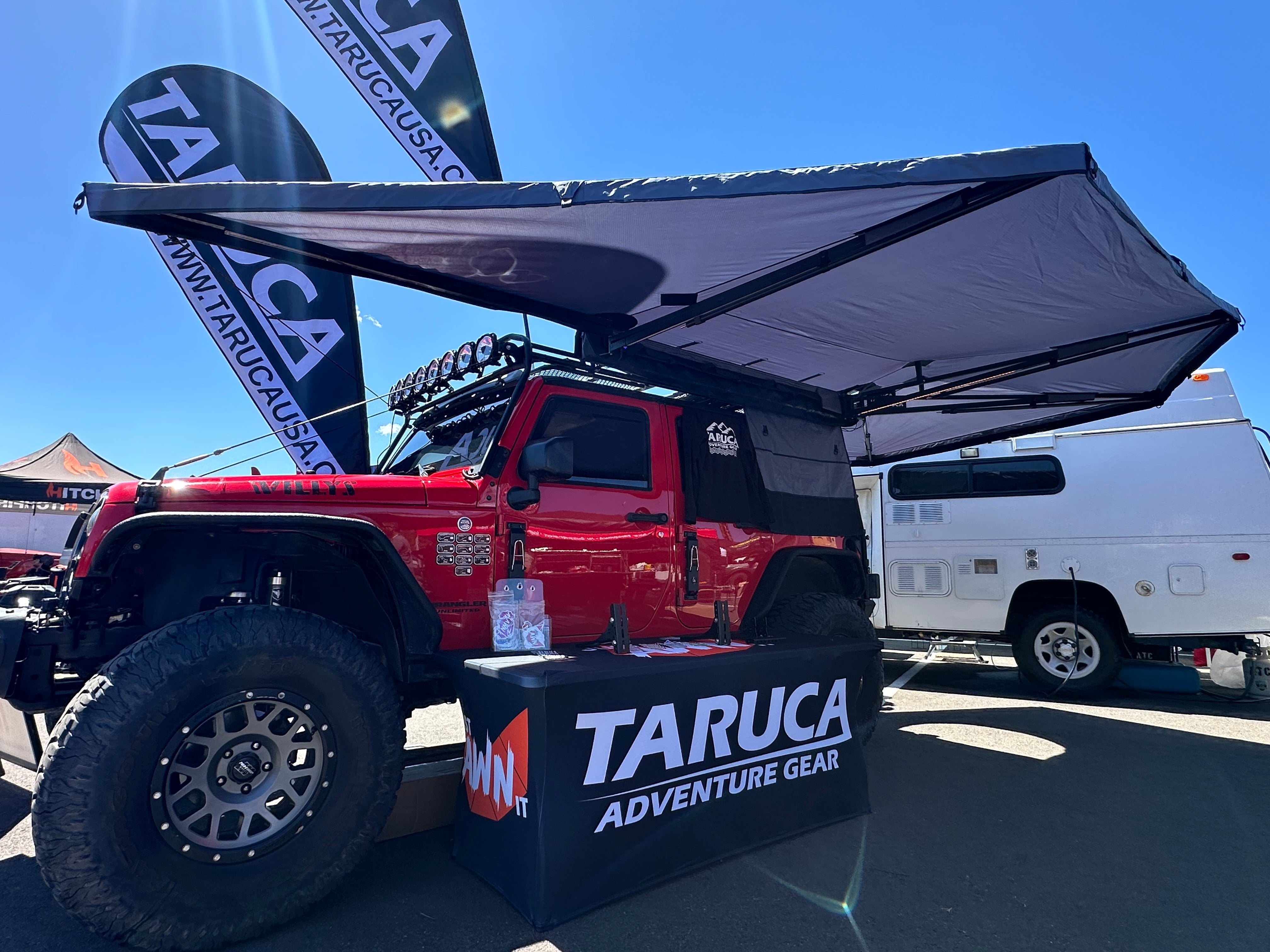 Taruca Rogue 270+ XC D-Access Awning LHS – Taruca USA